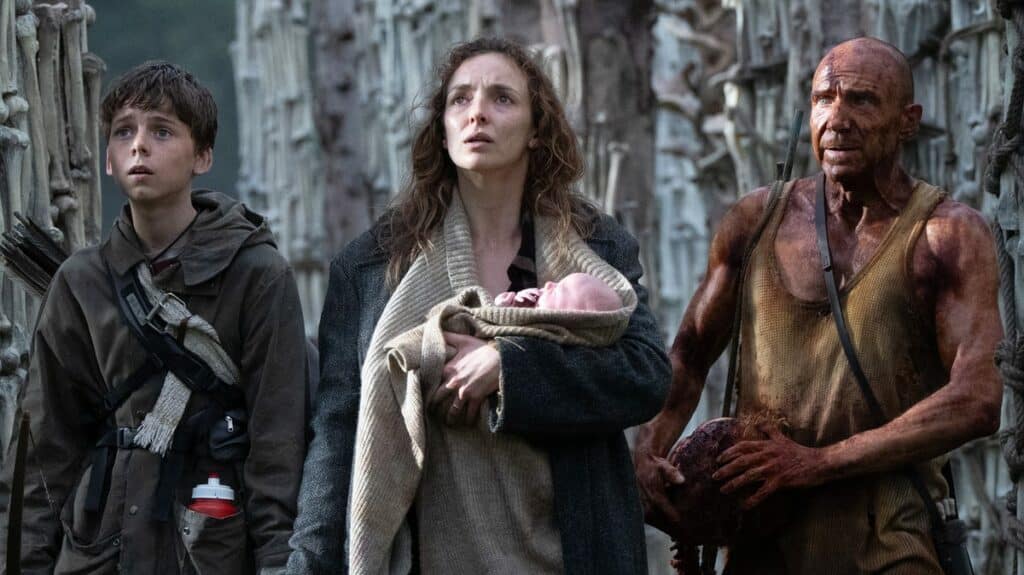 alfie-williams-jodie-comer-ralph-fiennes-28-years-later-685134d450155-2064249451 - Filmuforia